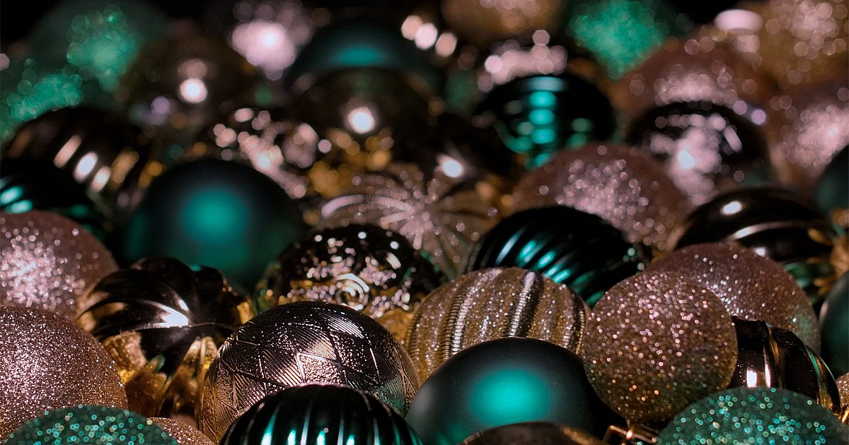 Christmas Bulbs 3 Still | Still Background