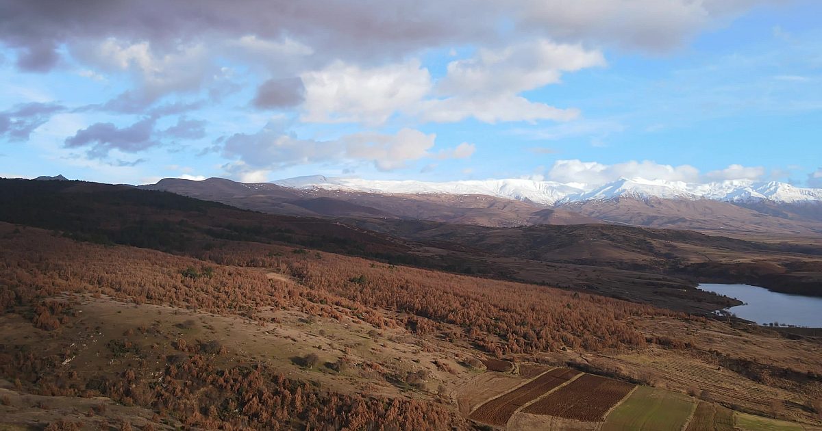 Erseke Mountains 3 Still | Still Background