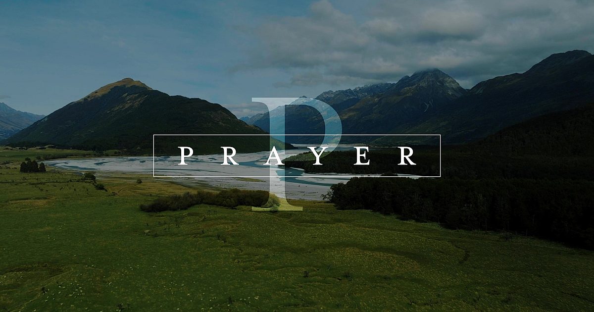 Peaceful Flight Prayer | Motion Video Background