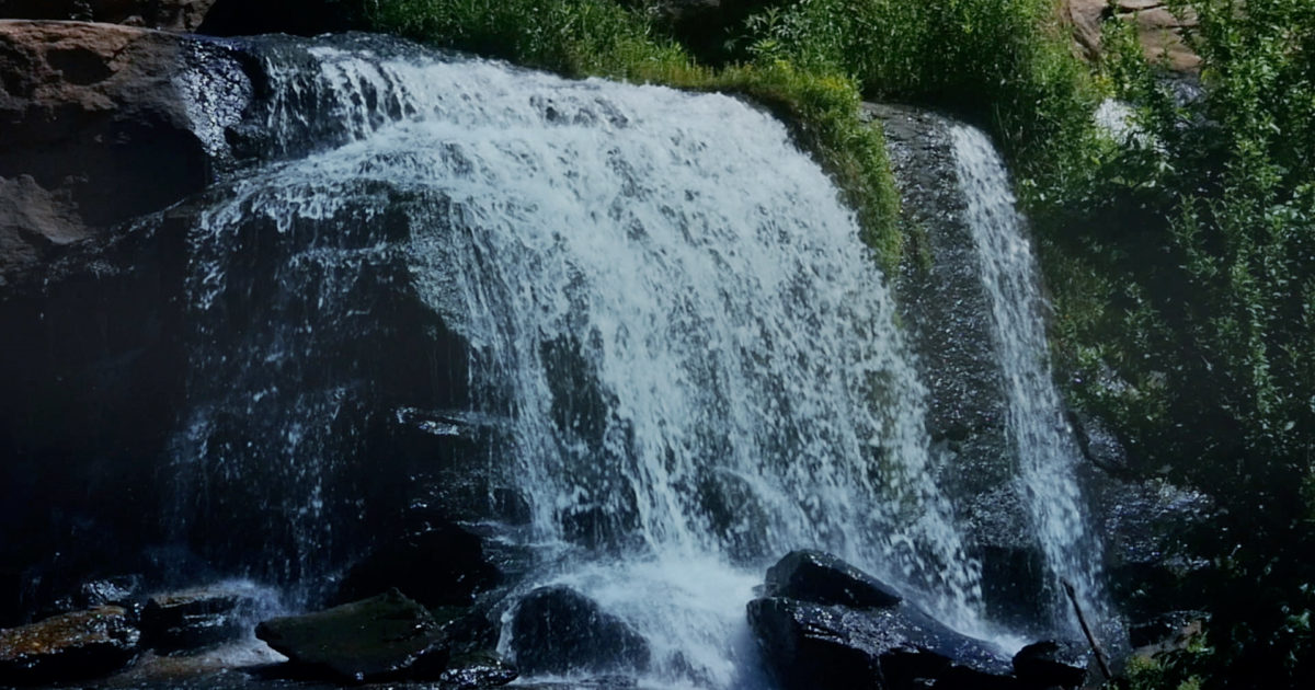 Waterfalls 17 Still | Still Background