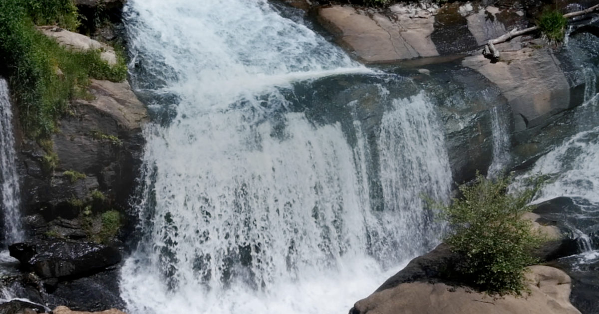 Waterfalls 18 Still | Still Background